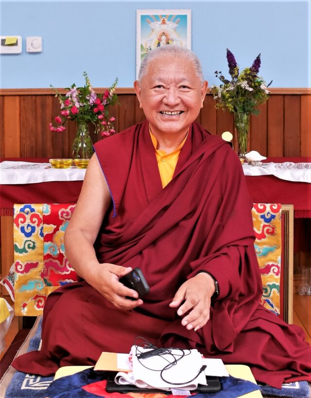 Ringu Tulku Rinpoche's Teaching on Holy Isle - Many Roads